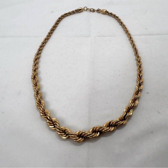 Monet | Jewelry | Monet Graduated Gold Rope Chain Necklace Princess ...